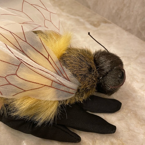 Folkmanis Puppets | Toys | Folkmanis Honey Bee Hand Puppet Yellow Black ...